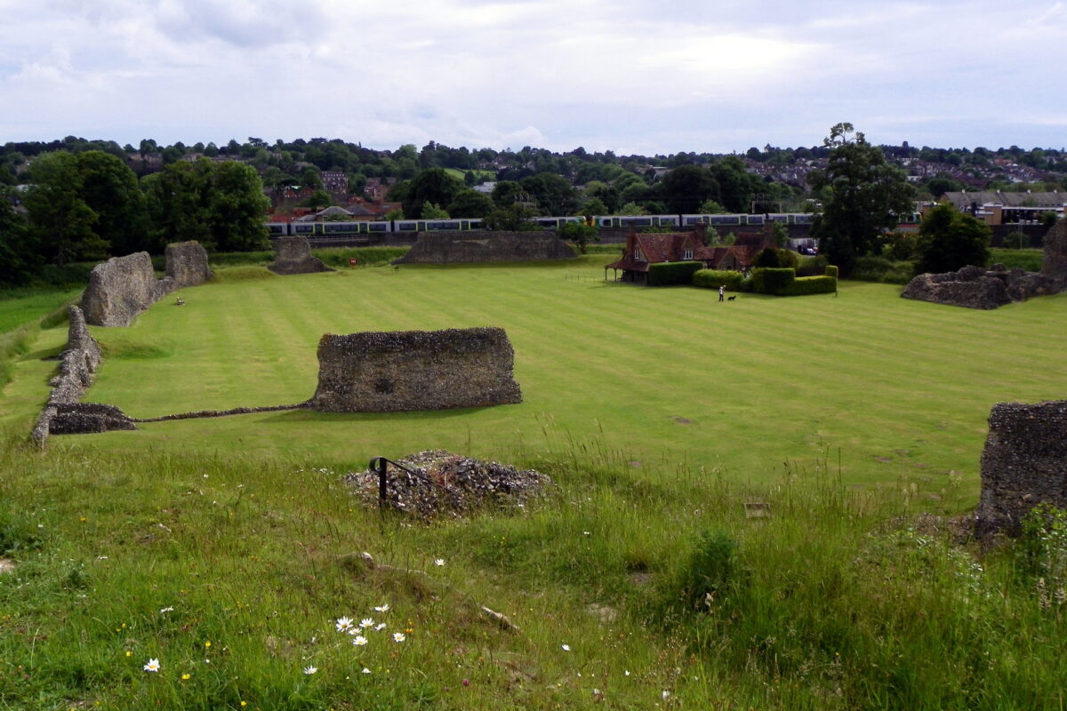 Berkhamsted Castle - Estates and Castles
