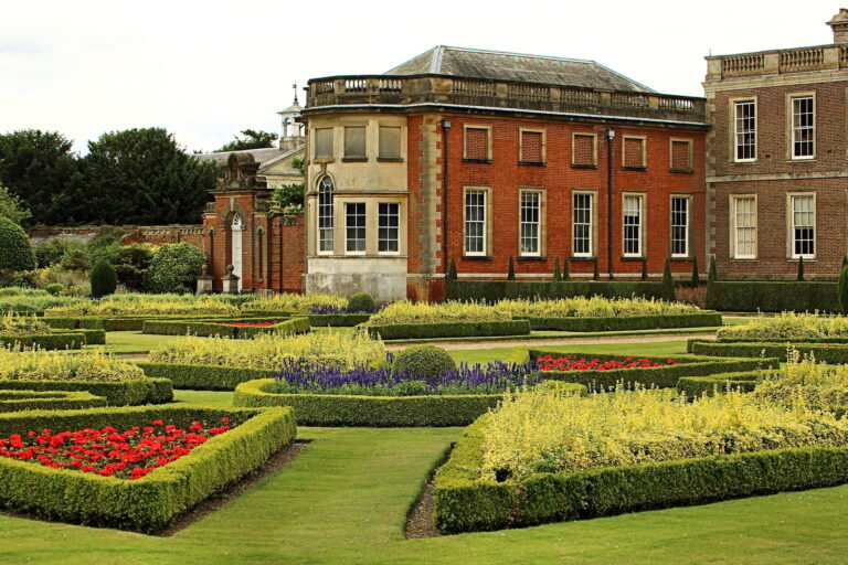 Wimpole Hall - Estates and Castles